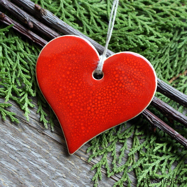 Czerwone serce - zawieszka ceramiczna 3601111 - Pakamera.pl