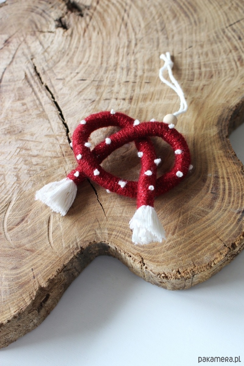 Precelek, zawieszka na choinkę. - Pakamera.pl