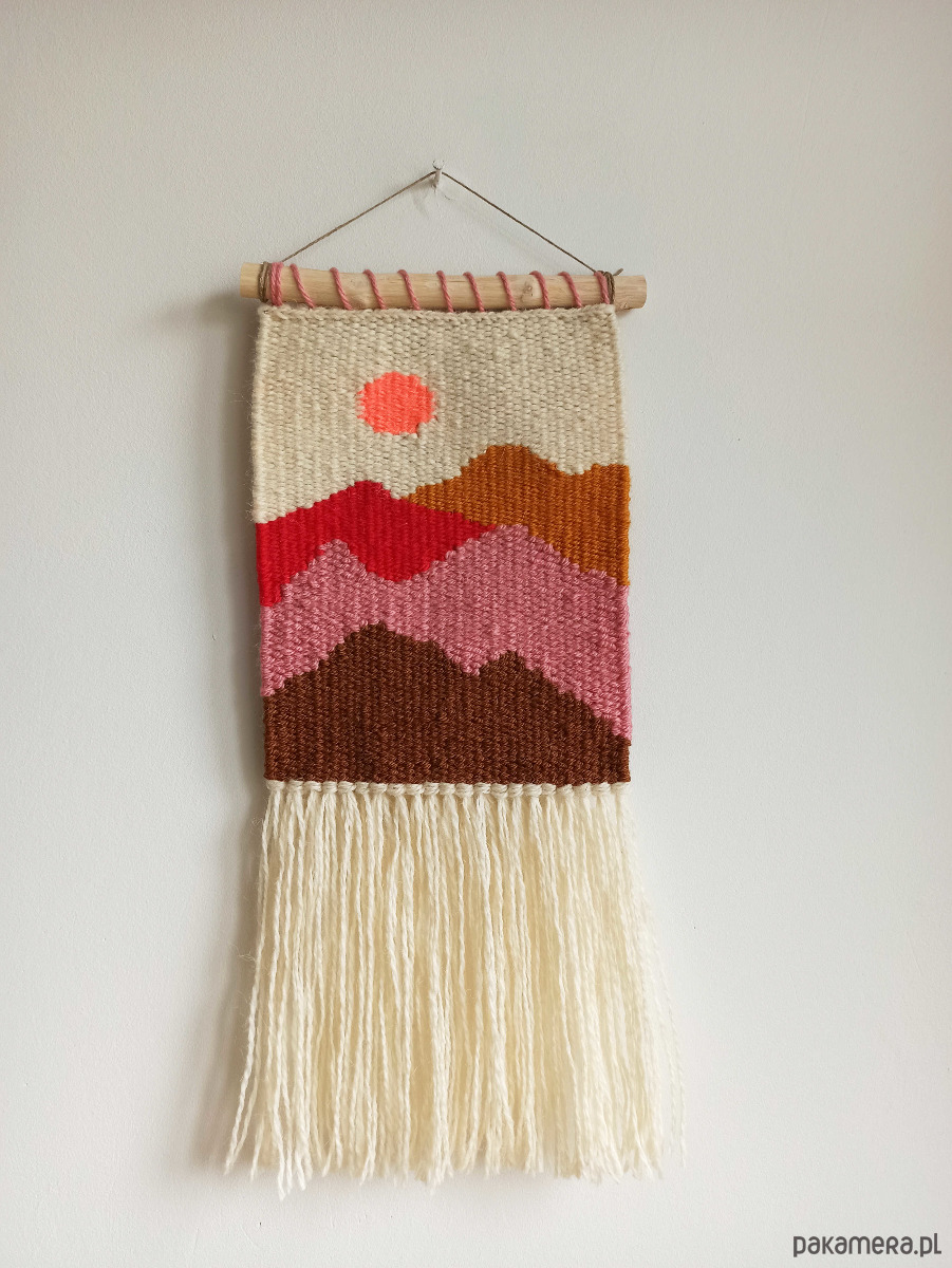 Makatka, dekoracja ścienna "Góry" - Pakamera.pl