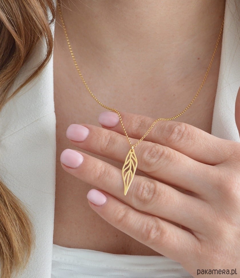 Naszyjnik z ażurowym listkiem 3788807 - Pakamera.pl