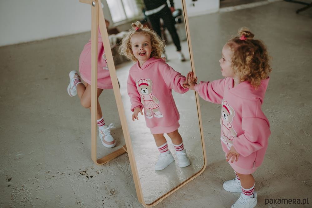 Sukienka dresowa Lily Teddy - Pakamera.pl