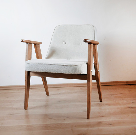 Fotel 366 Chierowski lata 60 PRL/Drewniany/Beżowy - Pakamera.pl